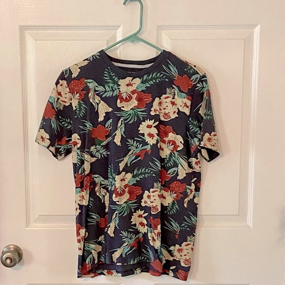 Free Planet | Shirts | Mens Free Planet Tshirt | Poshmark